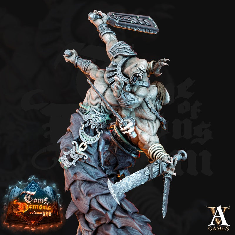 Teraton Tamareth Pose 3